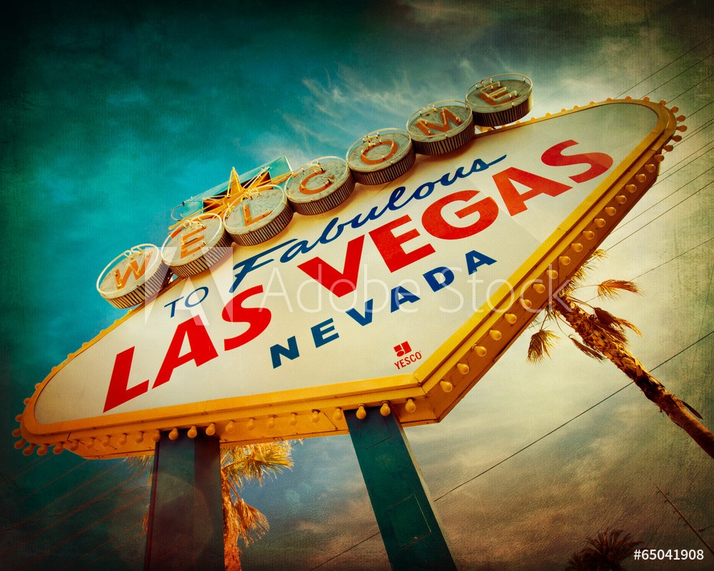 Fototapet Famous Welcome to Las Vegas sign with vintage texture från ...