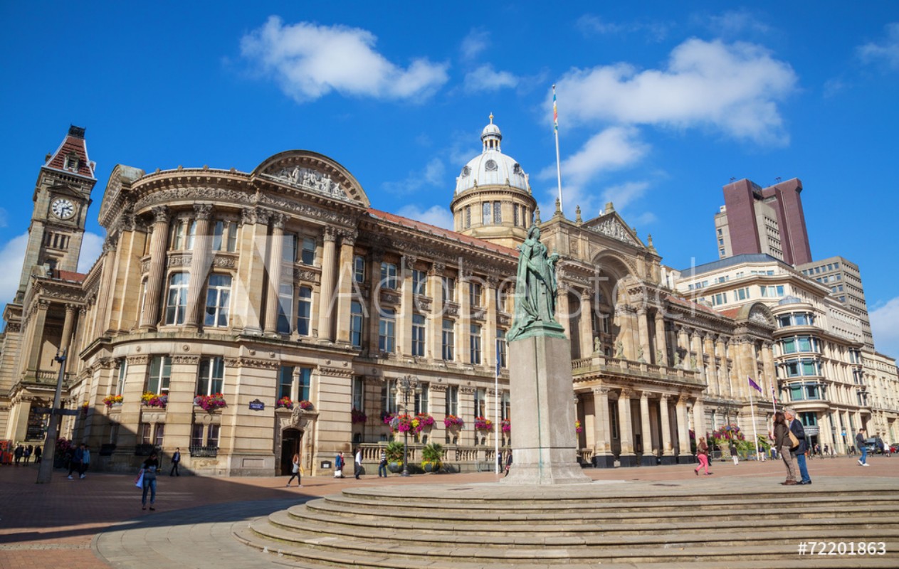 Papier peint photo Victoria Square Birmingham de Scandiwall | Wallpassion